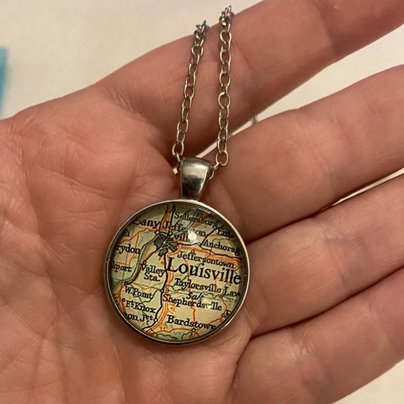 Jewelry | Louisville Kentucky Map Necklace | Poshmark